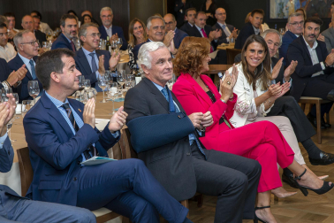 Fotos de la entrega del Premio al Directivo del Año a José Antonio Canales