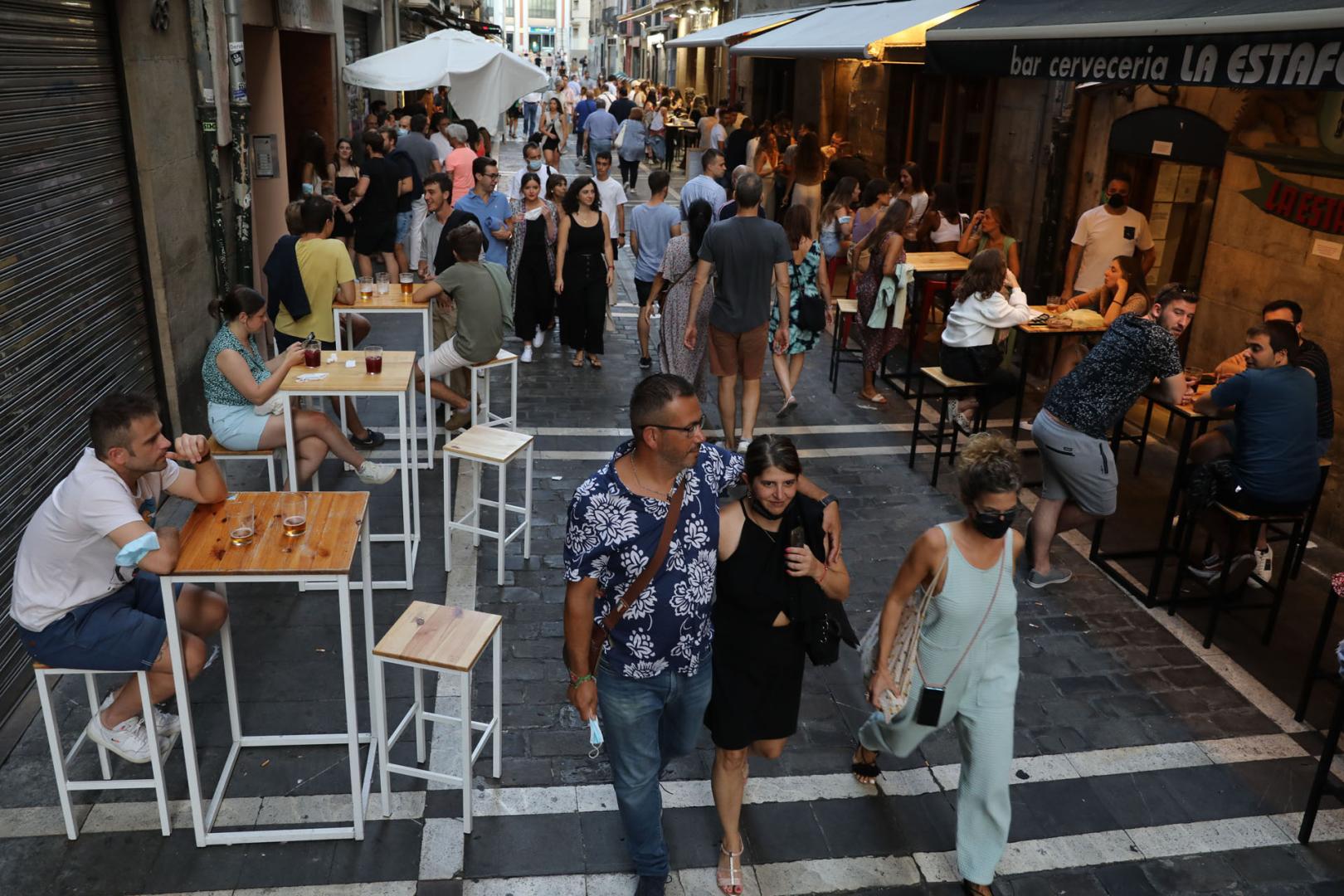 Pamplona se cuela entre los municipios con más bares por habitante ...