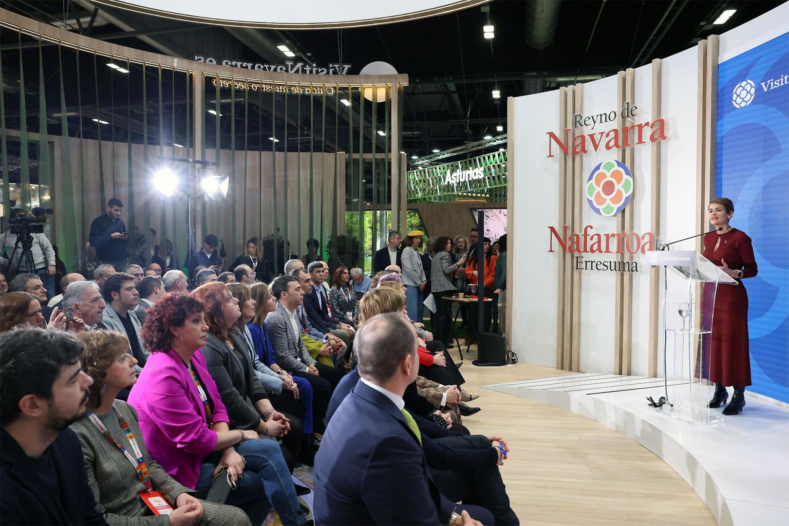 Chivite anima en FITUR a disfrutar del turismo “sostenible” y “alejado ...