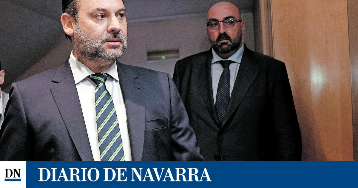 Ábalos descarta dimitir, pero admite que si el 'caso Koldo' hubiera ... Ábalos descarta dimitir, pero admite que si el 'caso Koldo' hubiera ...