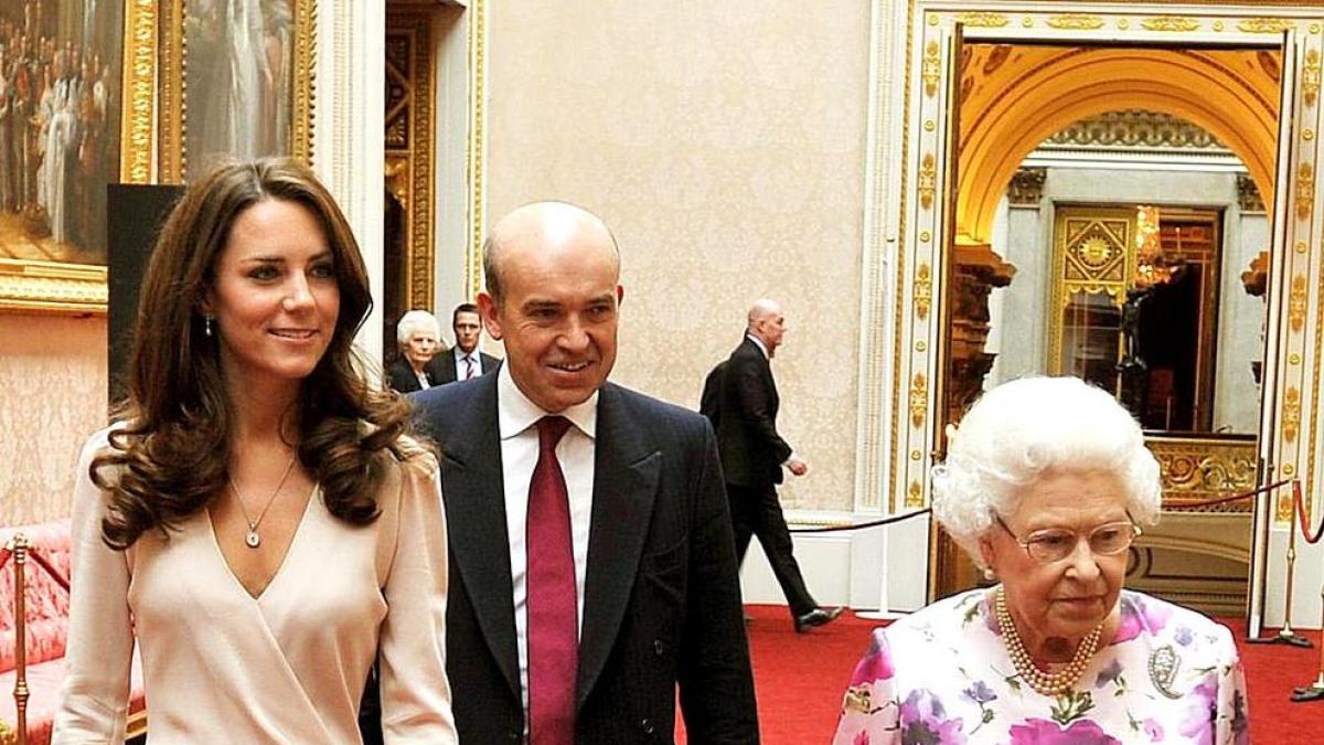 La reina Isabel II y Catherine Middleton, juntas
