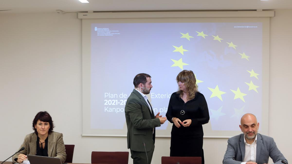 Unos 38.000 navarros viven fuera y solo 9.000 han nacido en la ...