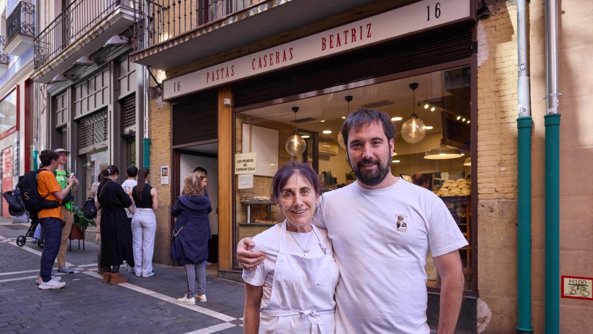 Lourdes Gómez Tellechea (Pastas Beatriz): "El barrio se ha mejorado y ...