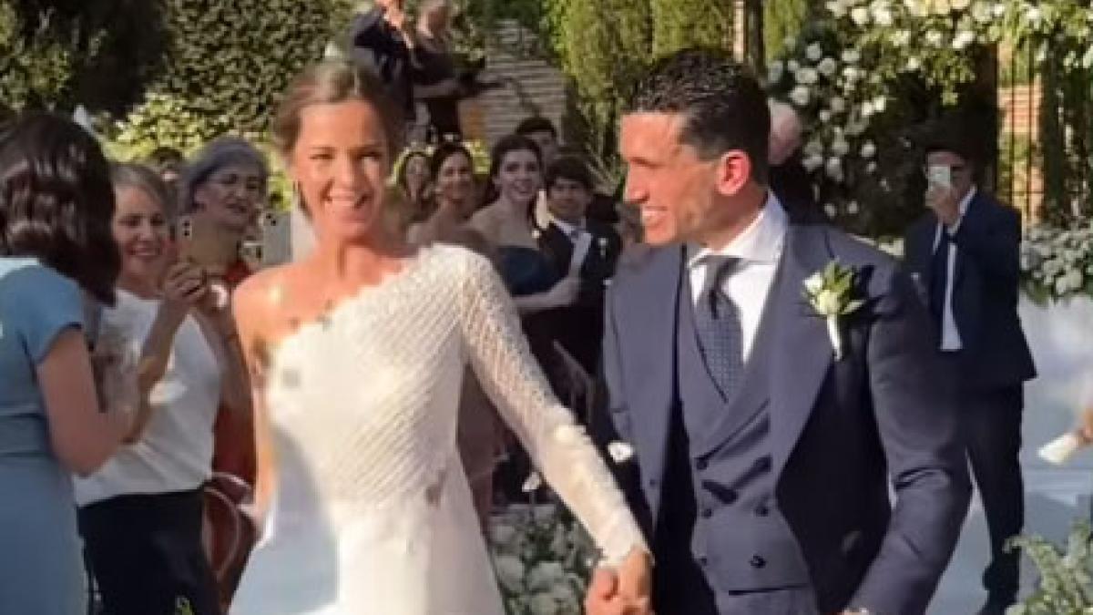 De 'La casa de papel' al altar: Jaime Lorente y Marta Goenaga se casan ...