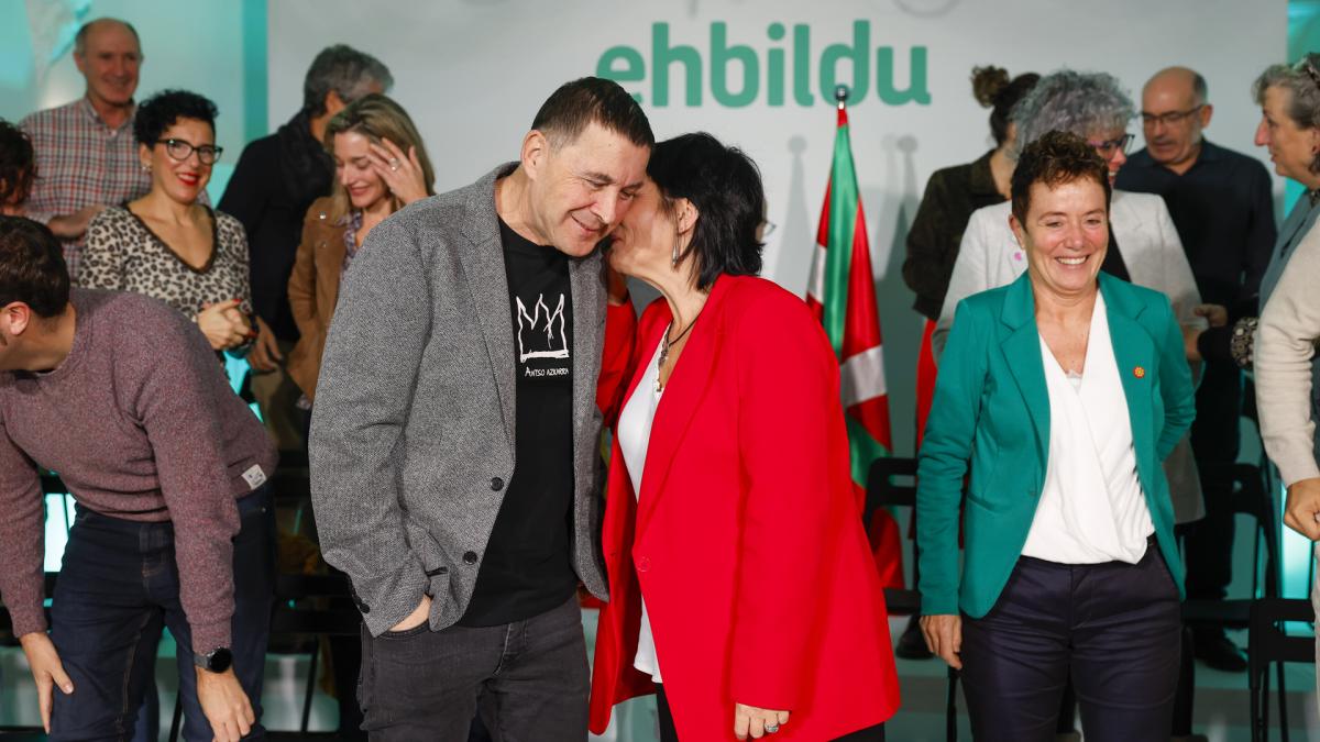 EH Bildu pide un referéndum en Navarra para decidir su relación con el ...