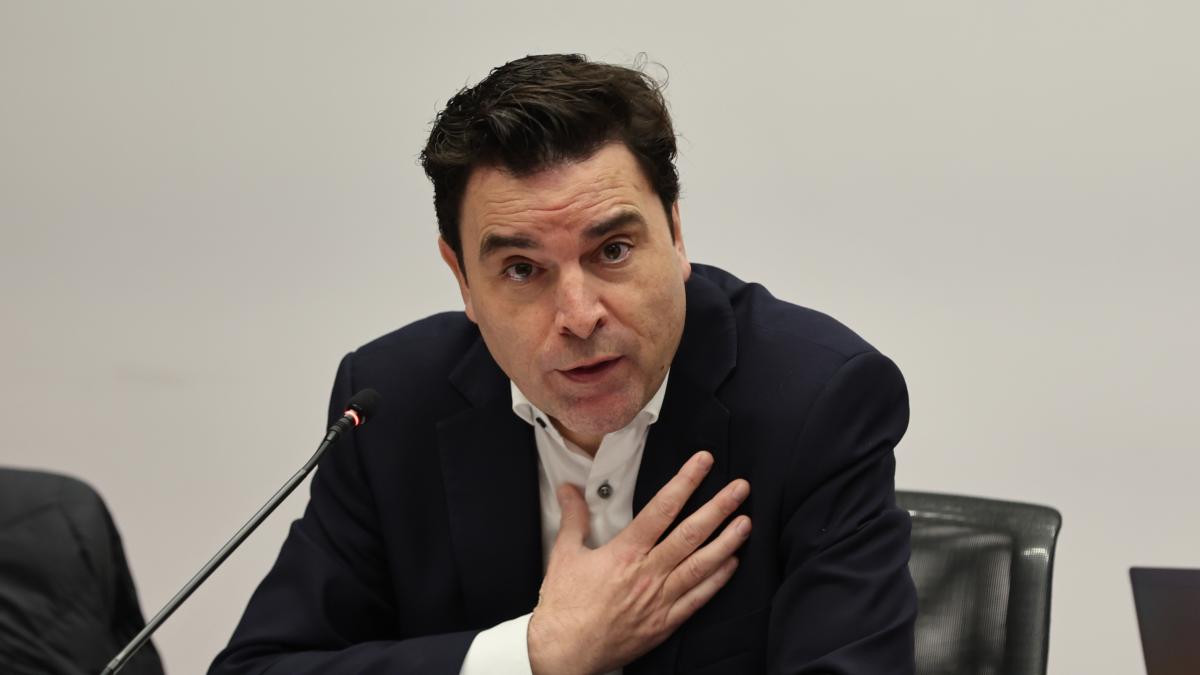 El exgerente de Nasuvinsa Alberto Bayona admite ahora contactos con ...