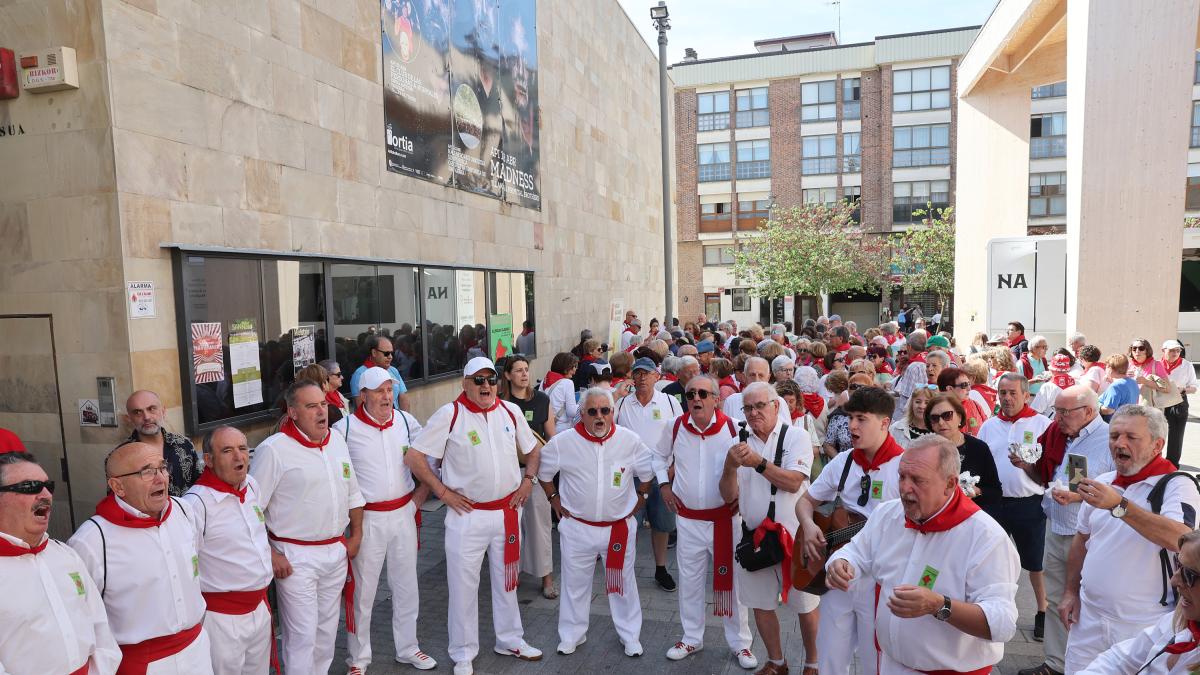 Alsasua, anfitriona de 300 navarros que viven fuera de su tierra